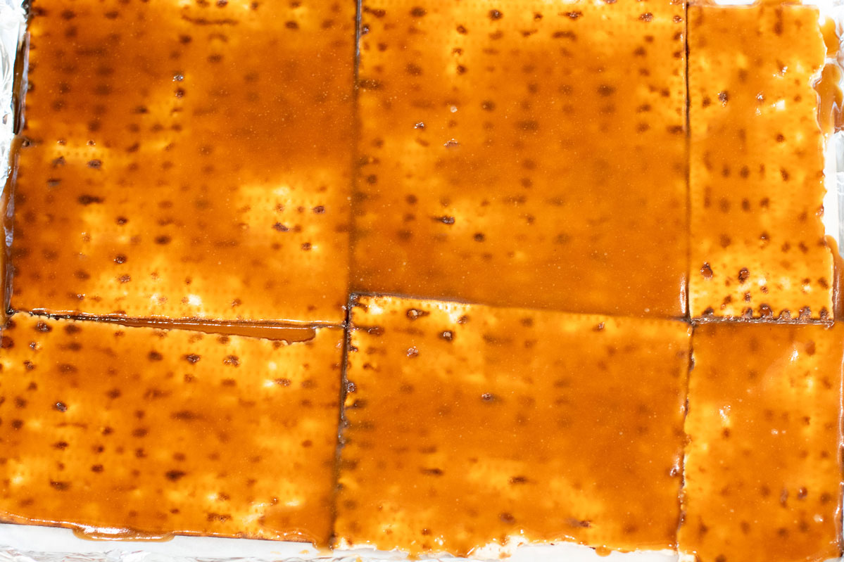 Sweet and Salty Matzah Crunch | The Fancy Pants Kitchen